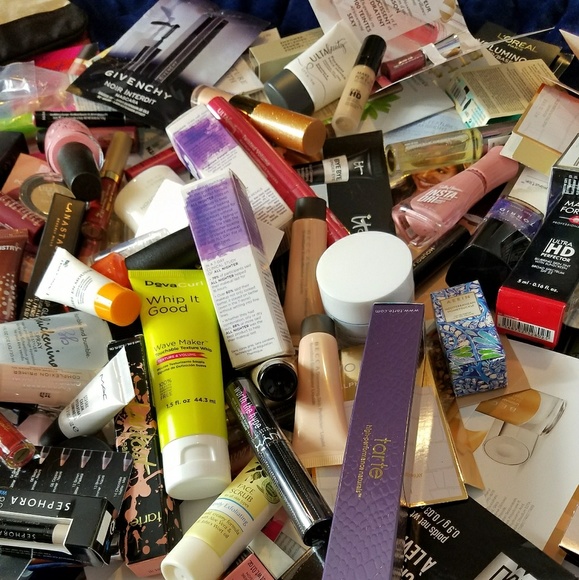 Lancome | Makeup | All New Items 2 Piece Mystery Beauty Sample Box ...